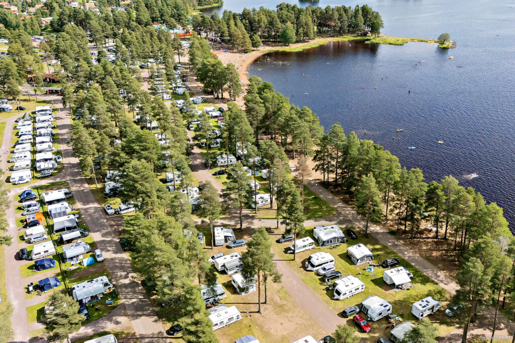 Orsa – Dalarna | 5-stjärnig familjecamping längs Orsasjöns strand